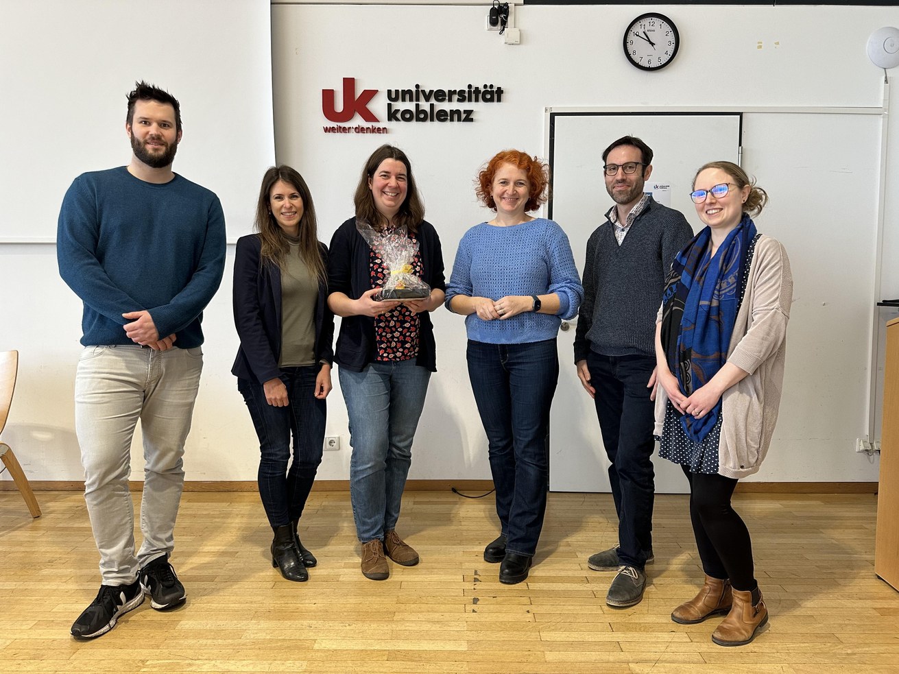 Gratulation an Frau Dr. Dana Engel | Universität Koblenz